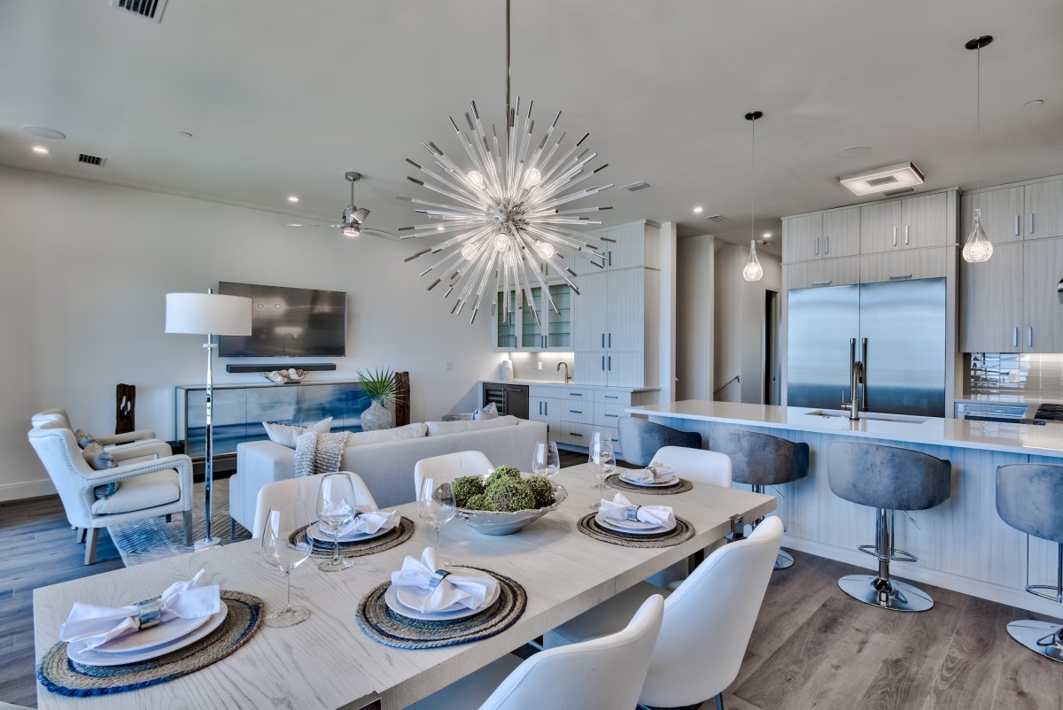 The Crest Pictures | Karen S. Kerns Interior Design